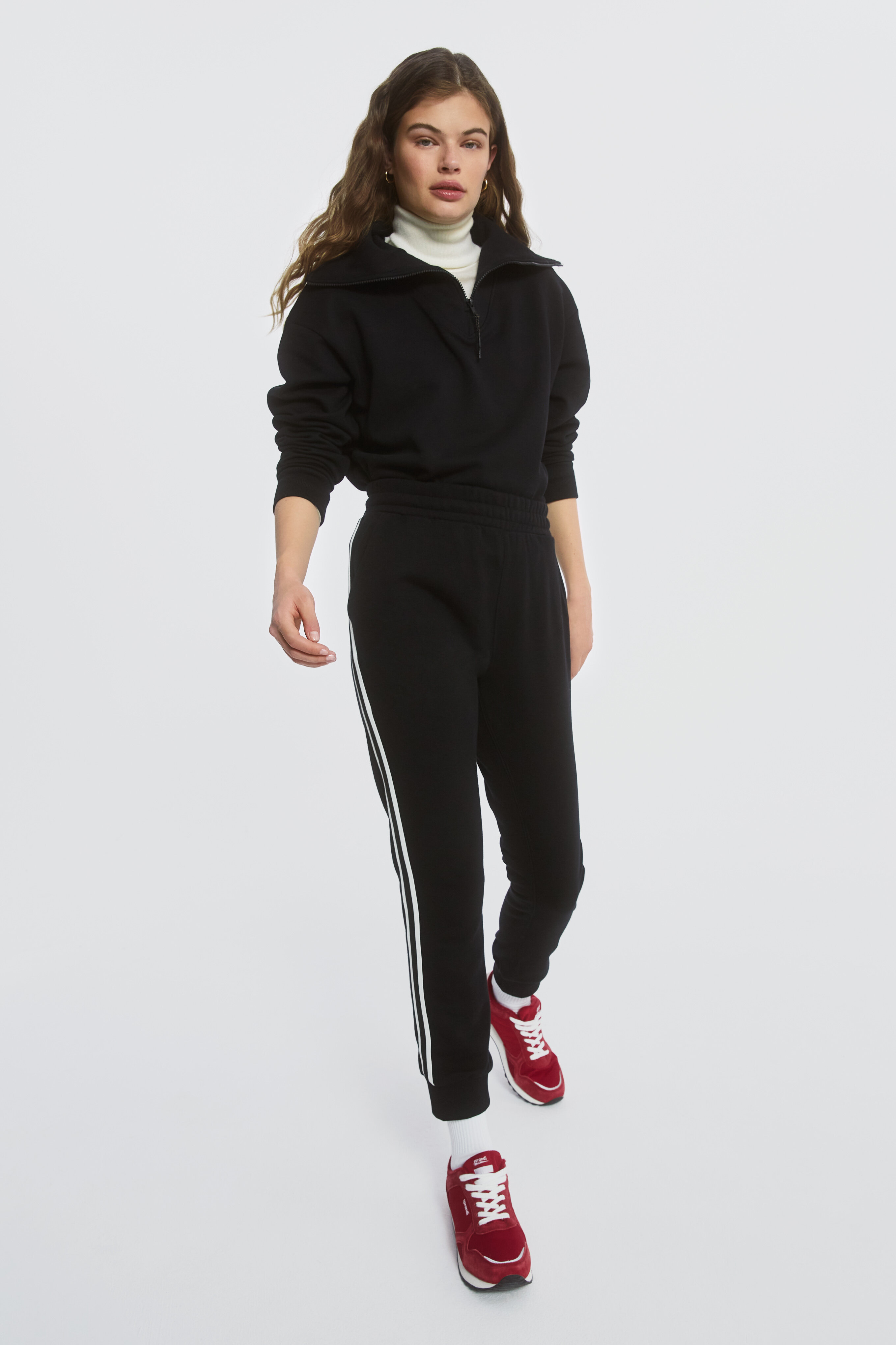 Spodnie joggersy Sprandi AW21-SJD020 Czarny - CCC.eu