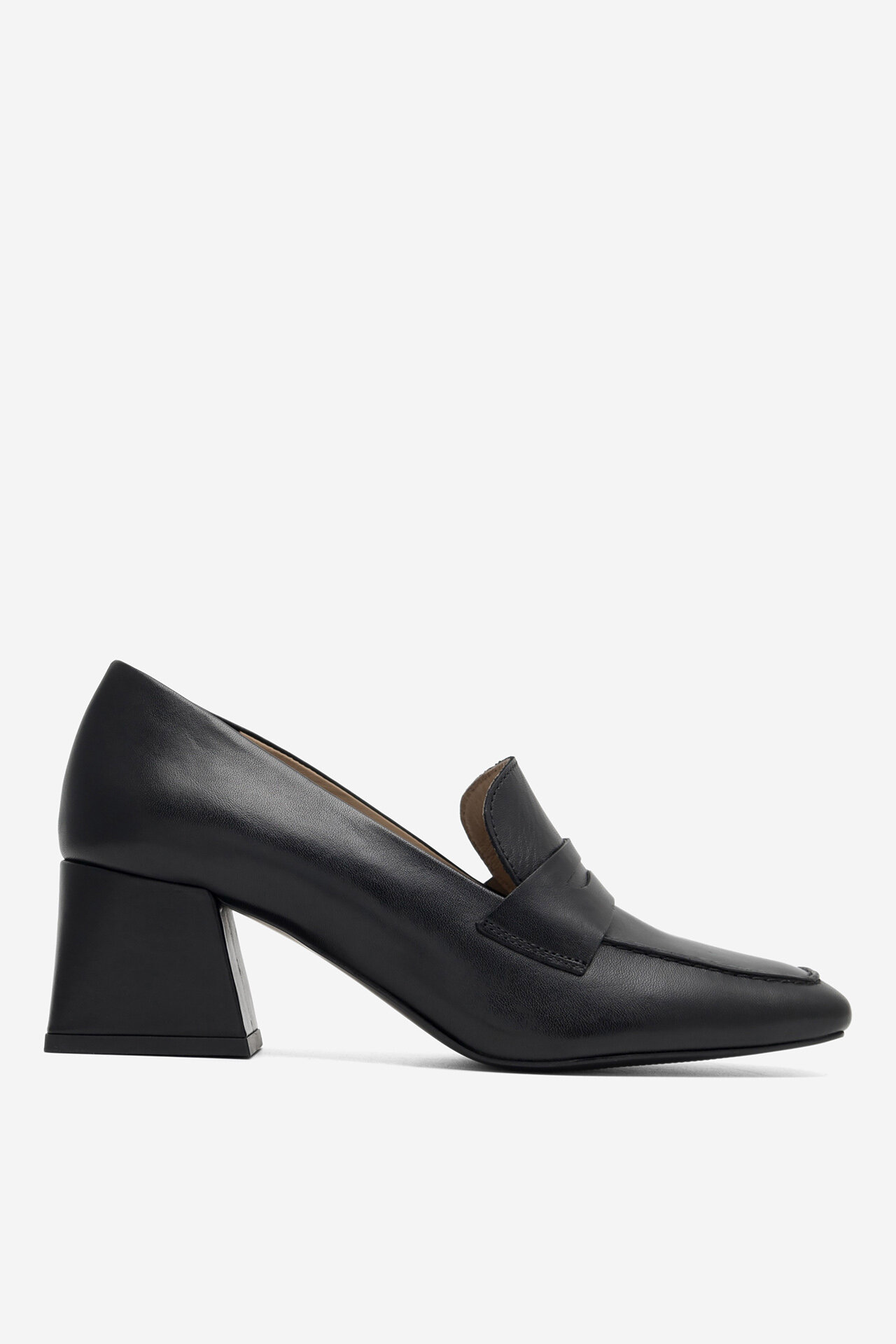 Pantofi închiși SIMPLE MALAGA-104676 NEGRU - CCC