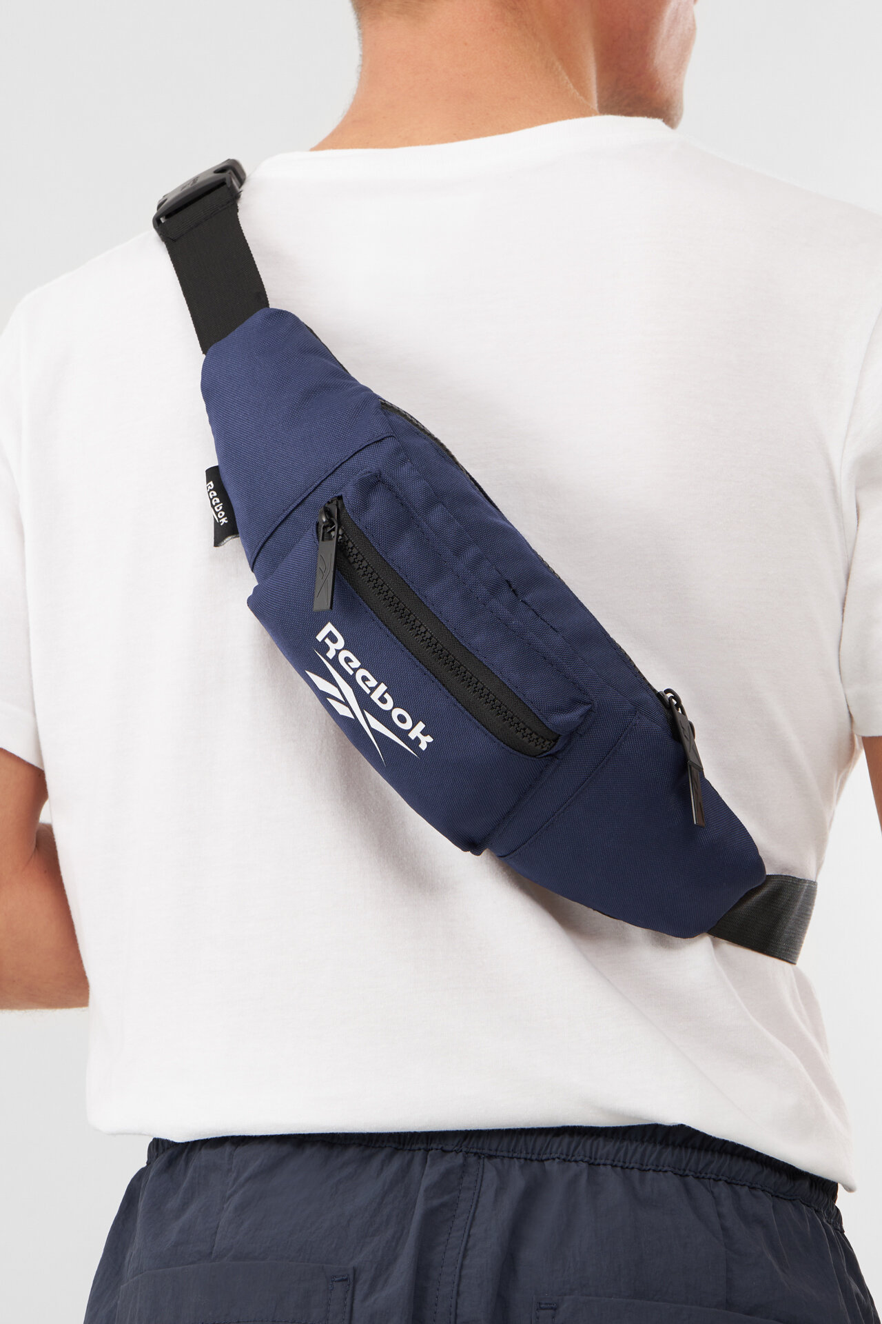 Torebka Reebok RBK-002-CCC-05 Granatowy - CCC.eu