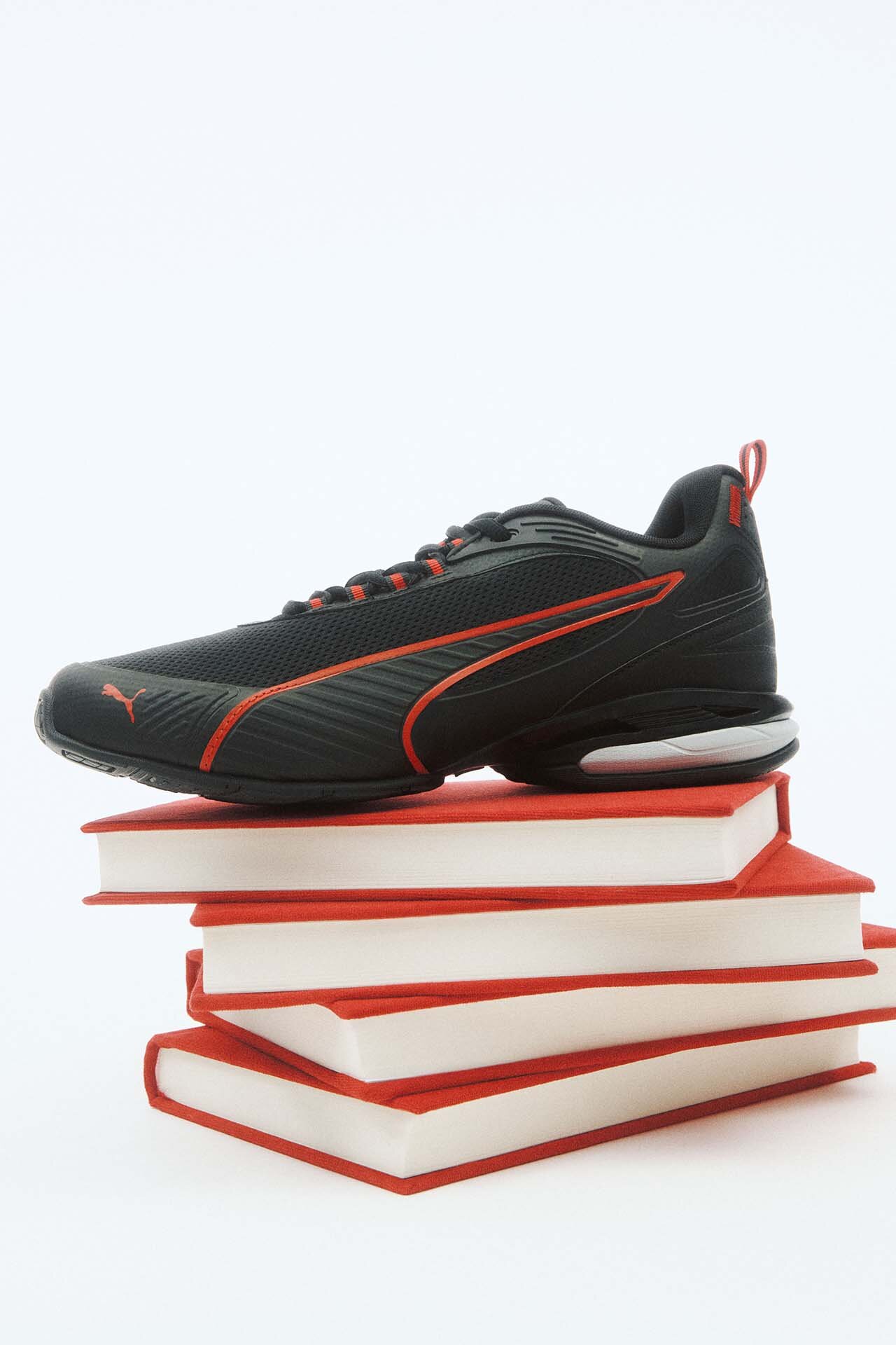 Obuwie sportowe Puma MAGNETIC 31078308 Czarny - CCC.eu