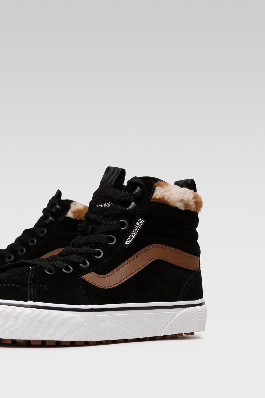 Trampki Vans FILMORE HI VN0A5HYVBLK1 Czarny - CCC.eu
