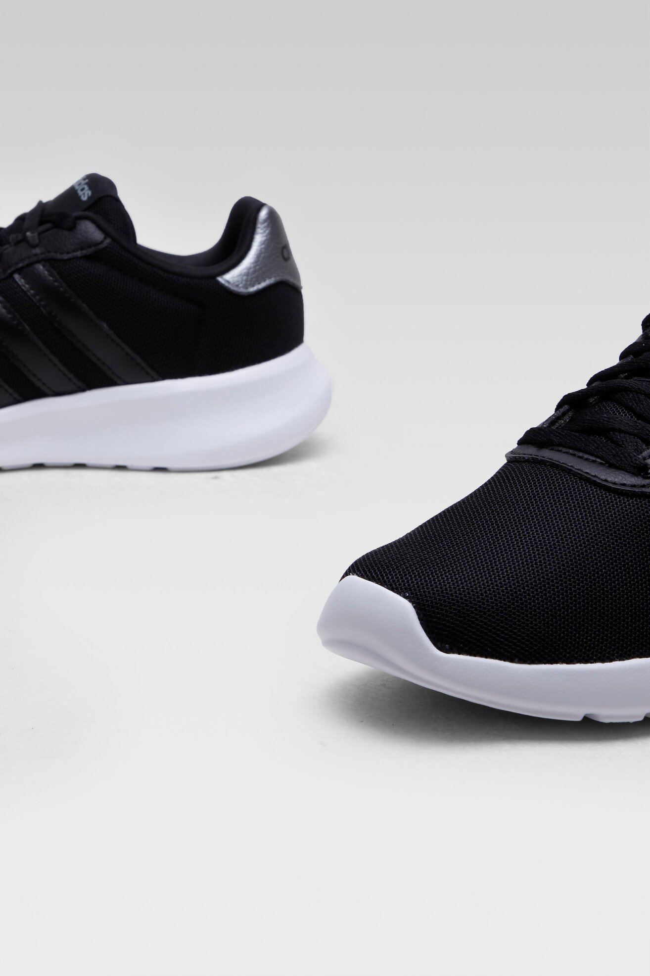 Obuwie sportowe adidas LITE RACER 3.0 GY0699 Czarny - CCC.eu