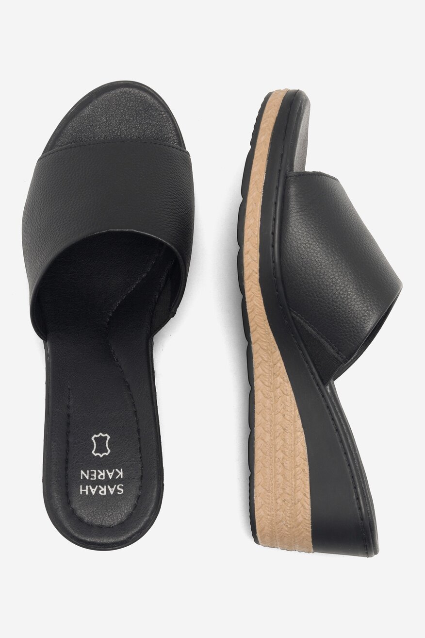 Klapki Sarah Karen EST-L86-01 Czarny - CCC.eu