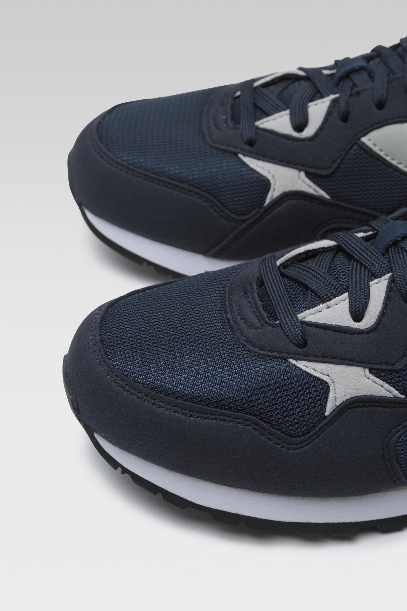 Obuwie sportowe Diadora N.92 DD-101.173169-60031 Granatowy - CCC.eu