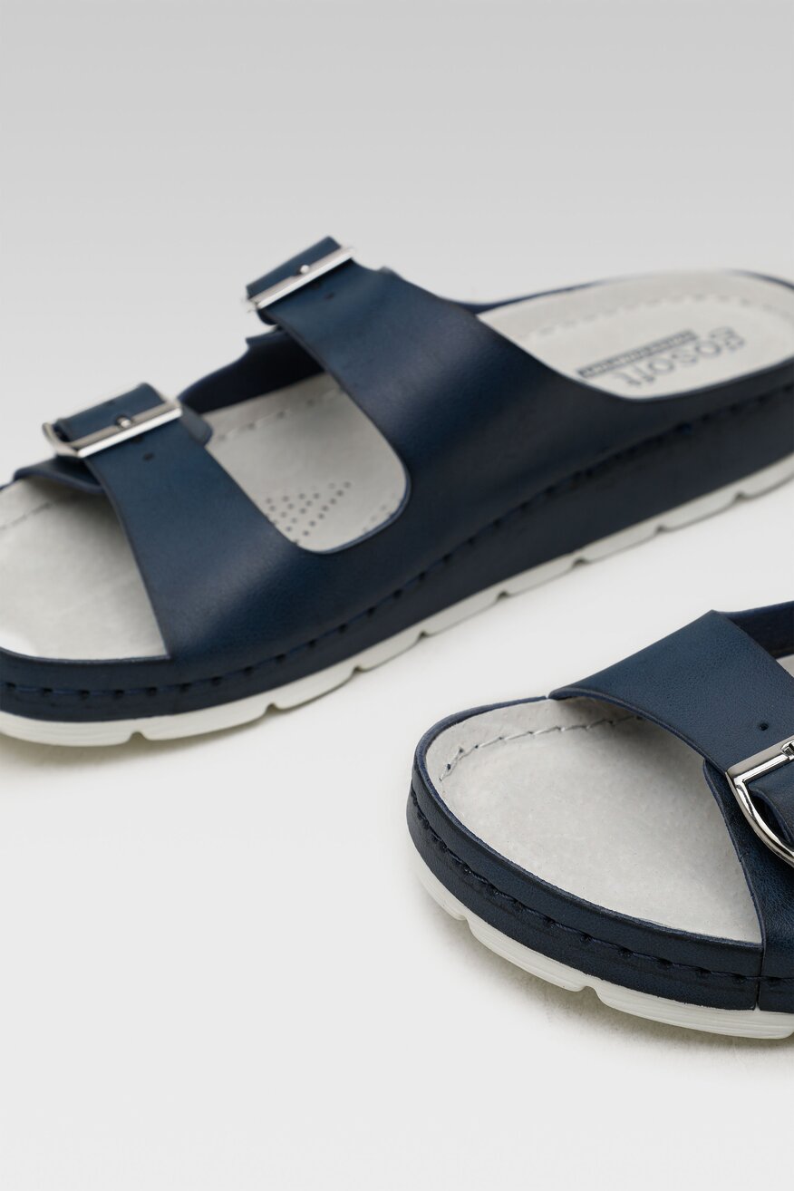 Klapki Go Soft WS121-01 Granatowy - CCC.eu