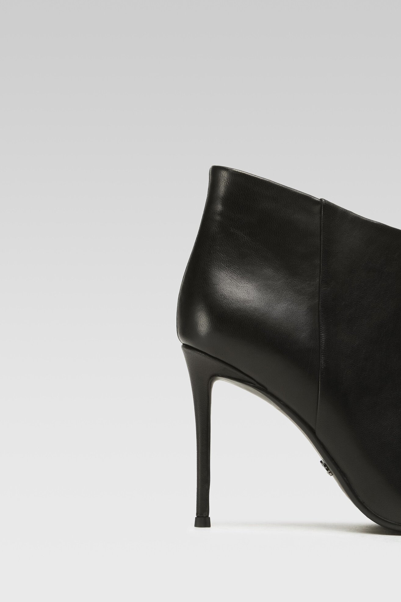 Боти RAGE AGE RAGE AGE-RA-18-06-000433 101 ЧЕРЕН - ccc.eu/bg