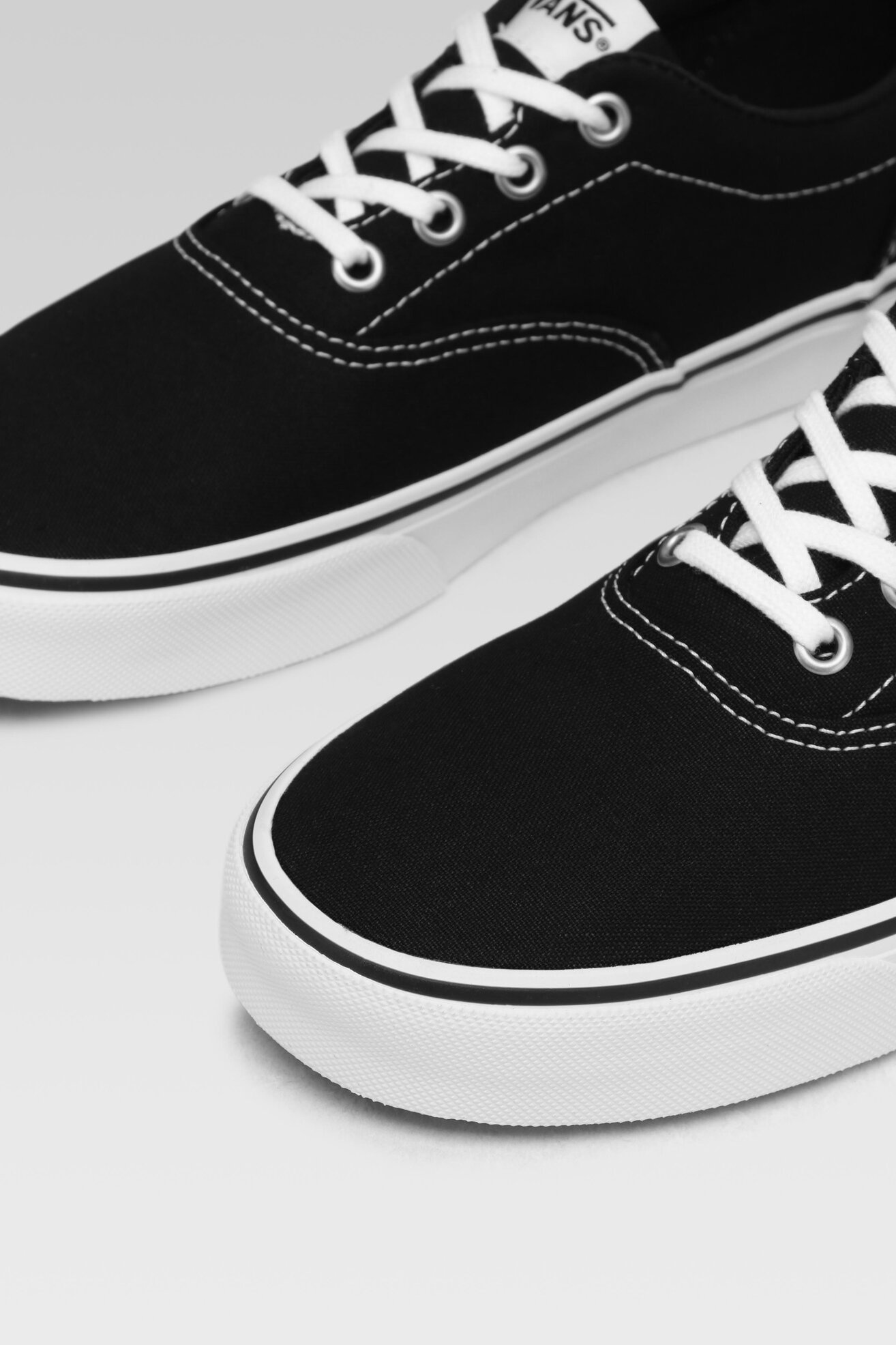 Trampki Vans DOHENY VN0A3MVZ187 Czarny - CCC.eu
