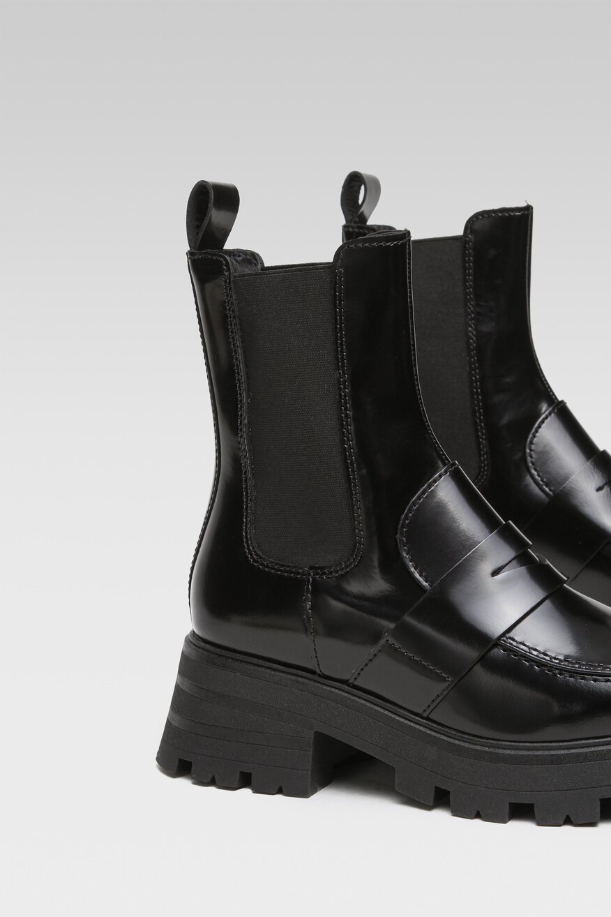 Botki RAGE AGE RAGE AGE-RA-34-06-000484 301 Czarny - CCC.eu