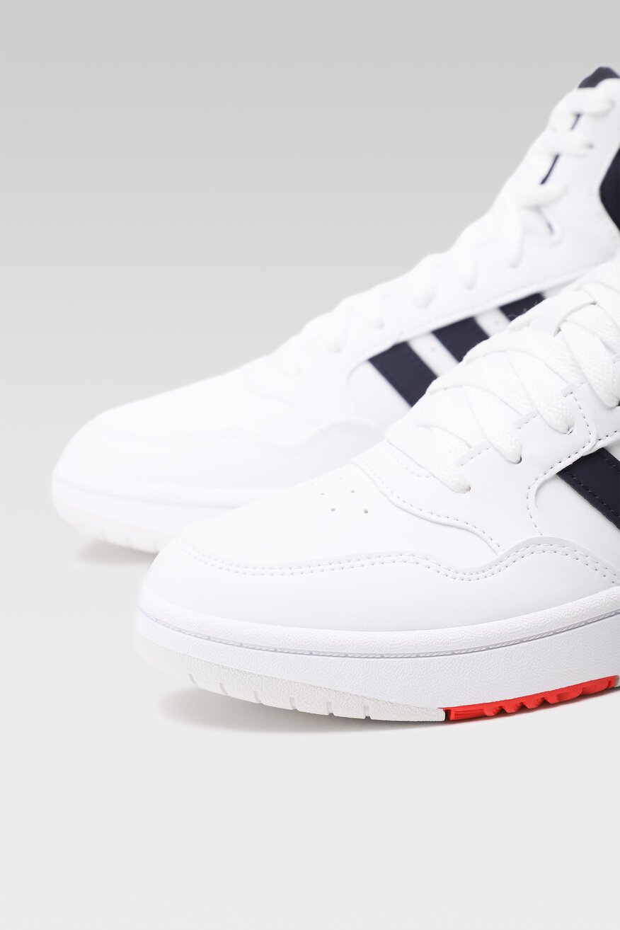 Спортни обувки adidas HOOPS 3.0 MID GY5543 БЯЛ - ccc.eu/bg