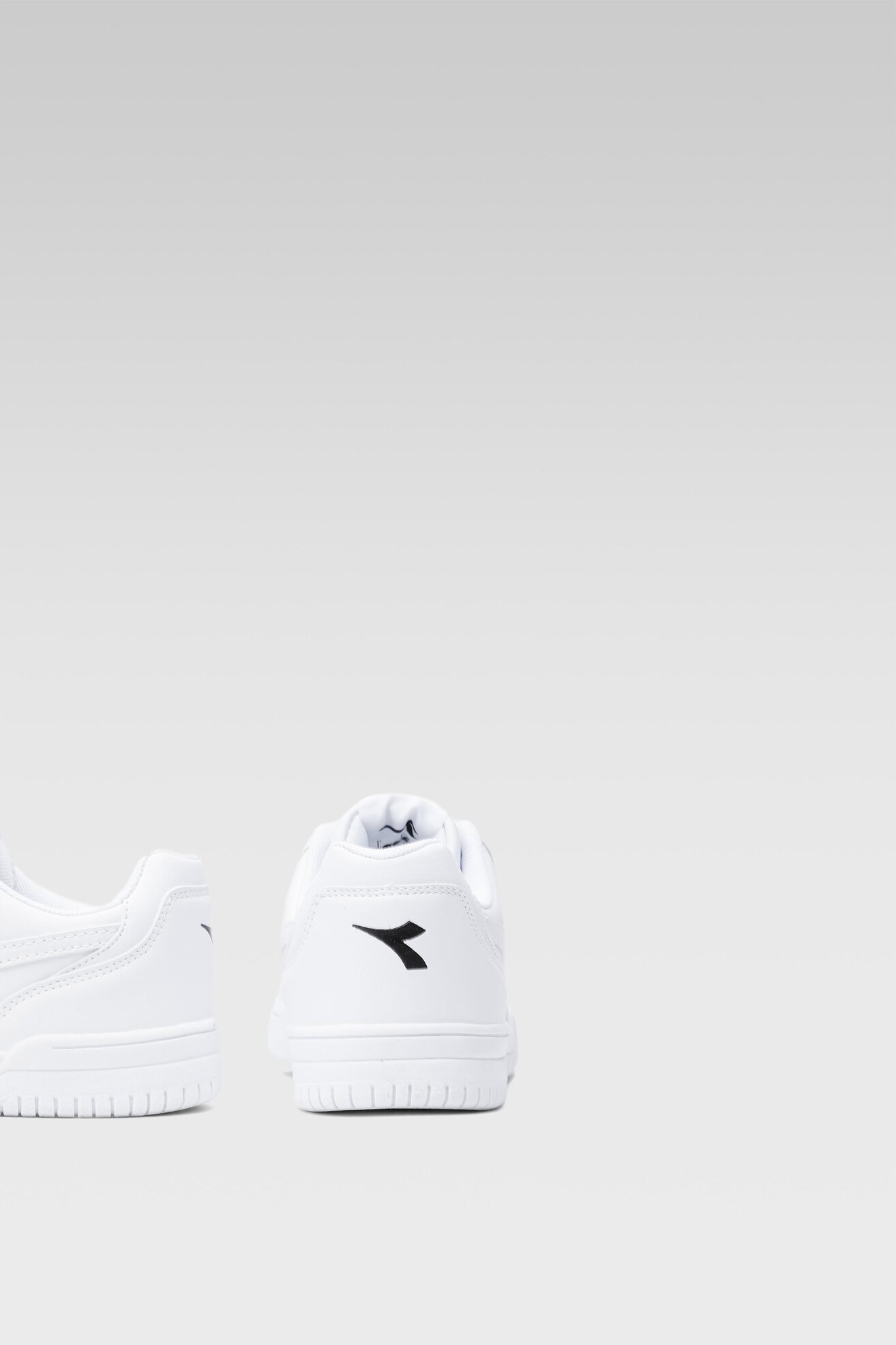 Спортни обувки Diadora RAPTOR LOW DD-101.177704-C0657 БЯЛ - ccc.eu/bg