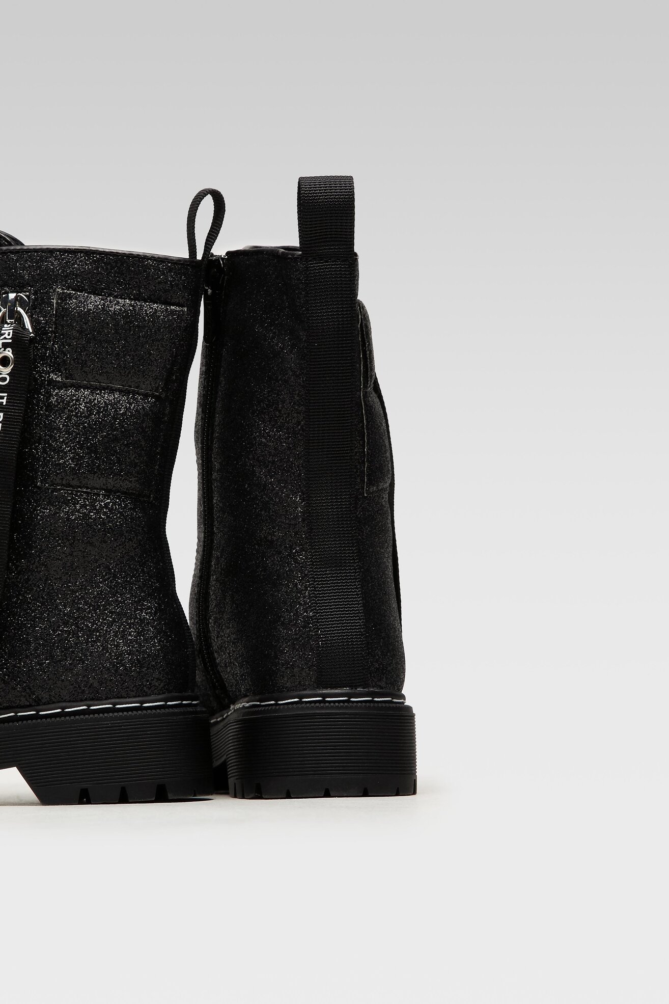 Duboke cipele DeeZee CS5587-10 CRNA - ccc.eu/rs