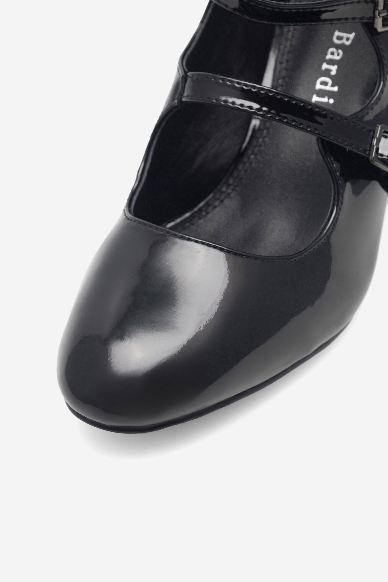 Елегантни обувки Sergio Bardi WYL3303-3Z-SB ЧЕРЕН - ccc.eu/bg