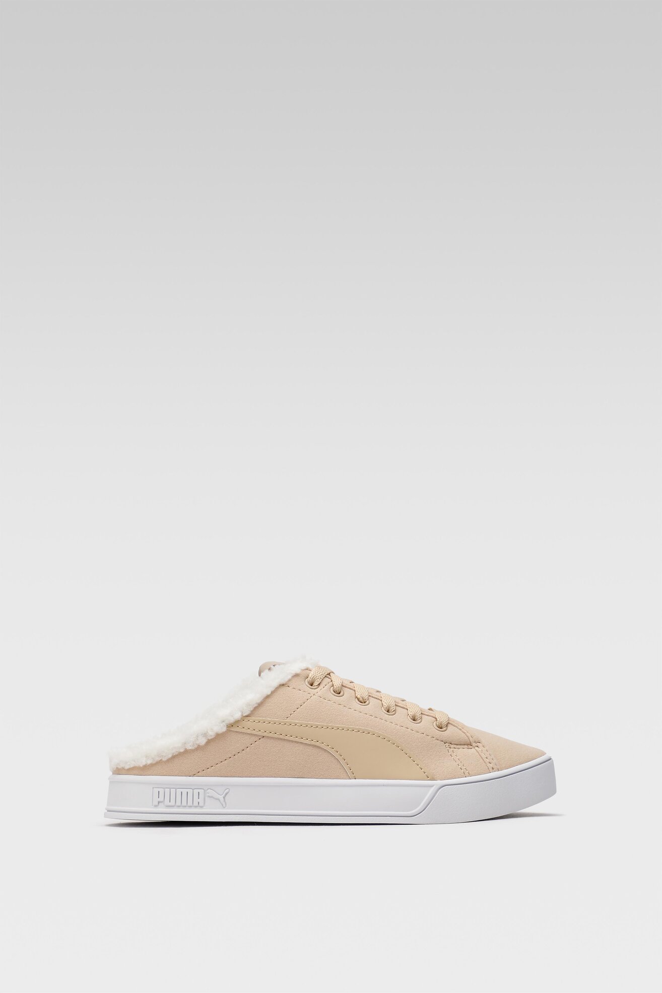 Спортни обувки Puma BARI MULE SHERPA 37595304 БЕЖОВ - ccc.eu/bg