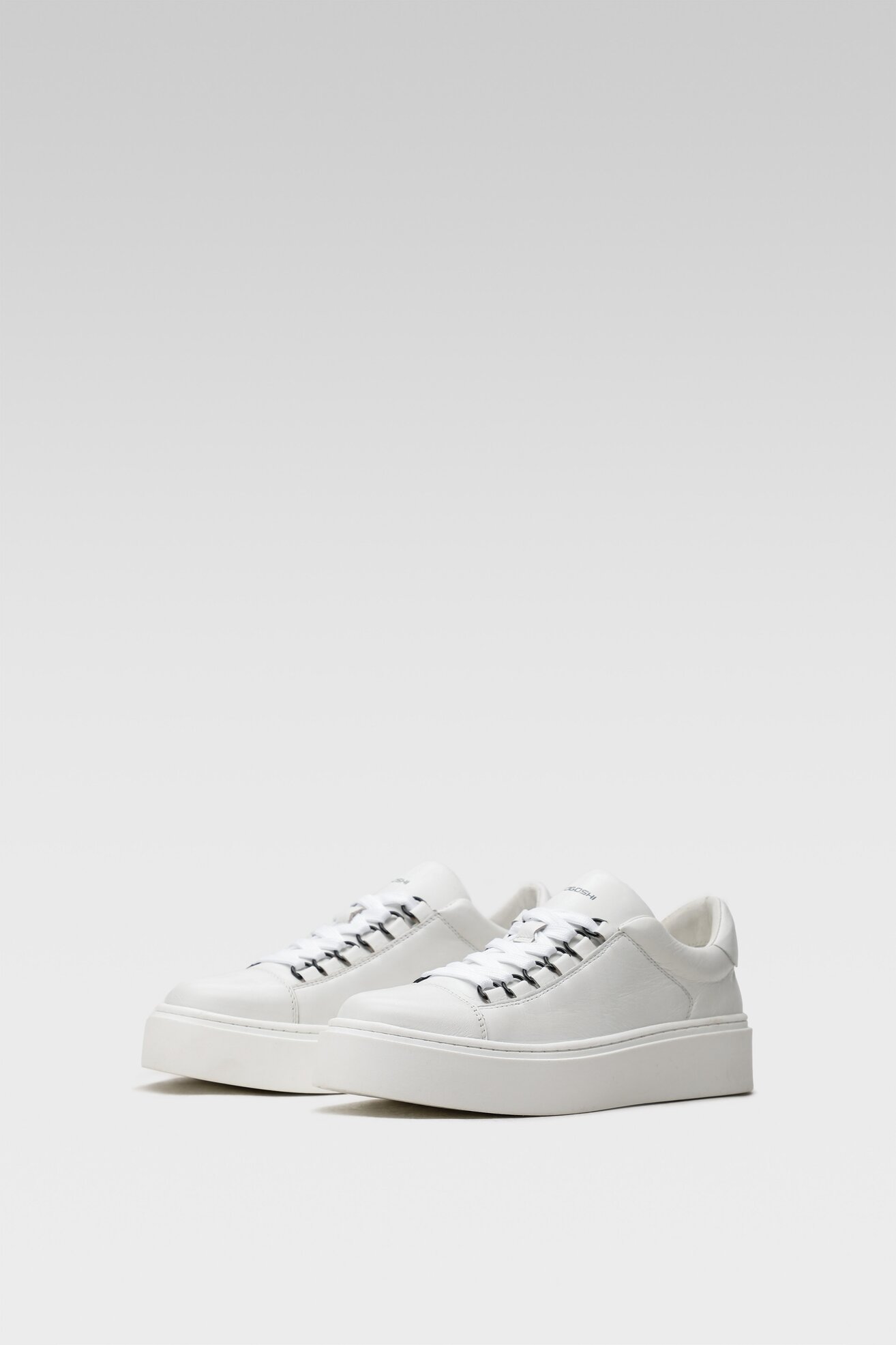 Sneakers Togoshi WI16-CHANTAL-02 Biały - CCC.eu