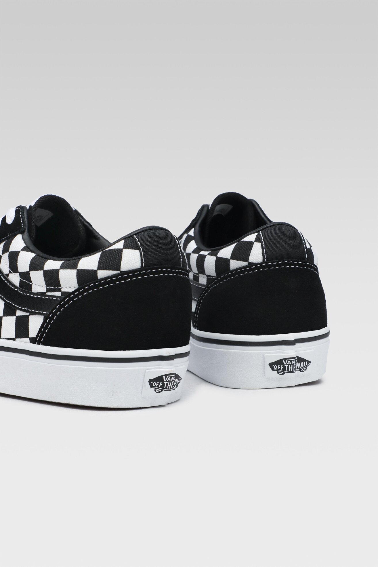 Trampki Vans VN0A38DMPVJ Czarny - CCC.eu