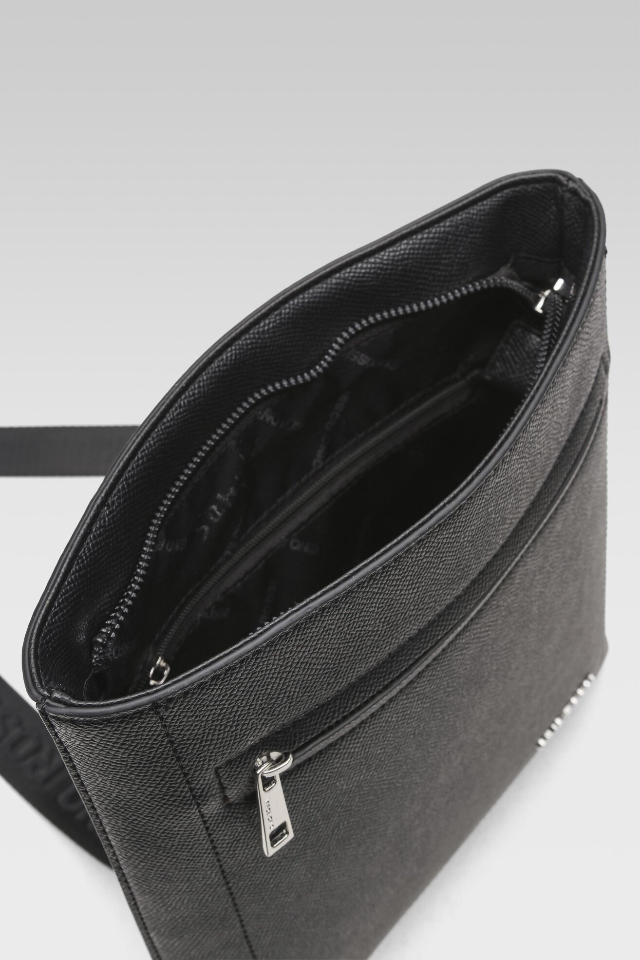 Geantă pentru bărbați Gino Rossi BGR-U-025-10-09 NEGRU - CCC