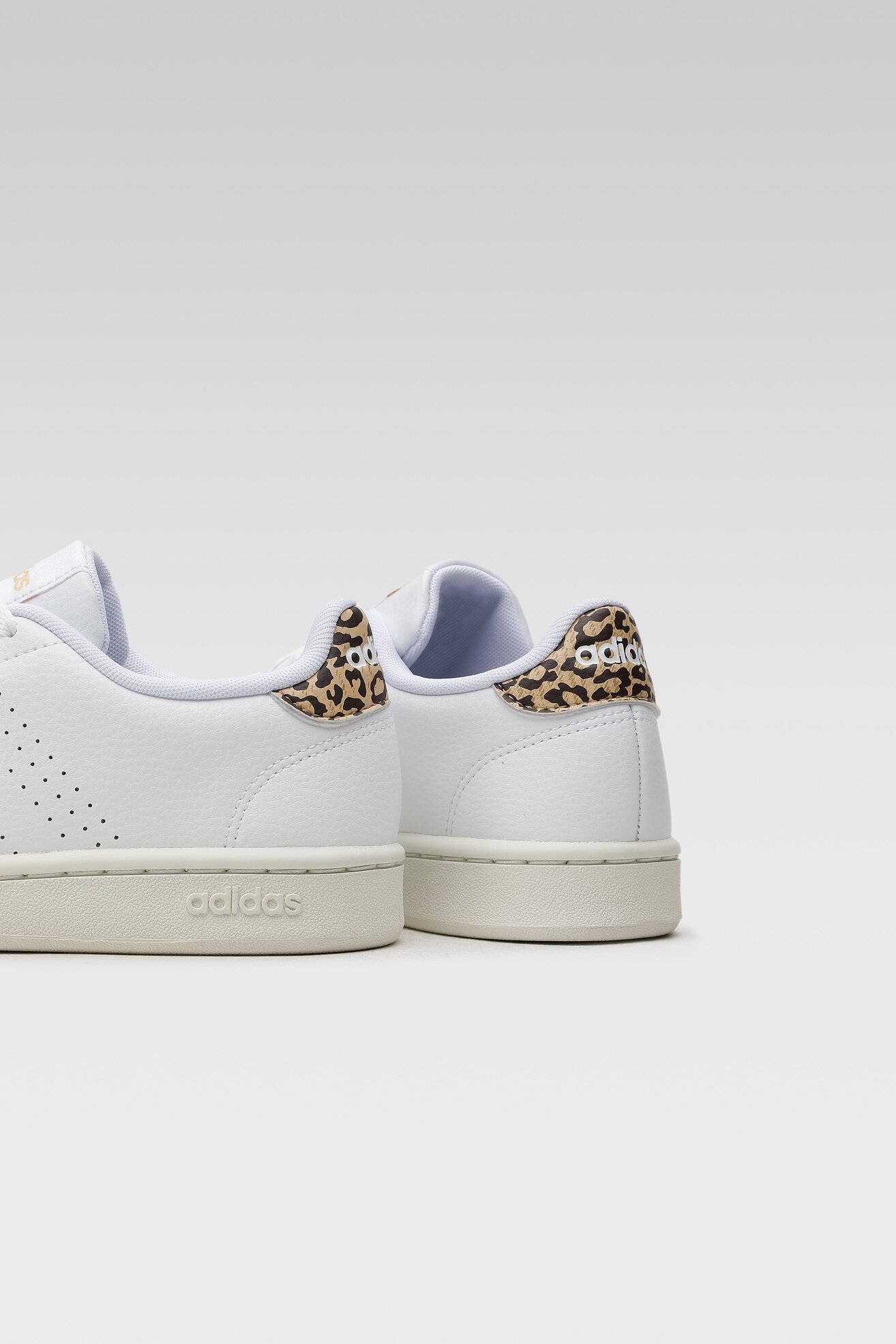 Obuwie sportowe adidas ADVANTAGE GW4850 Biały - CCC.eu