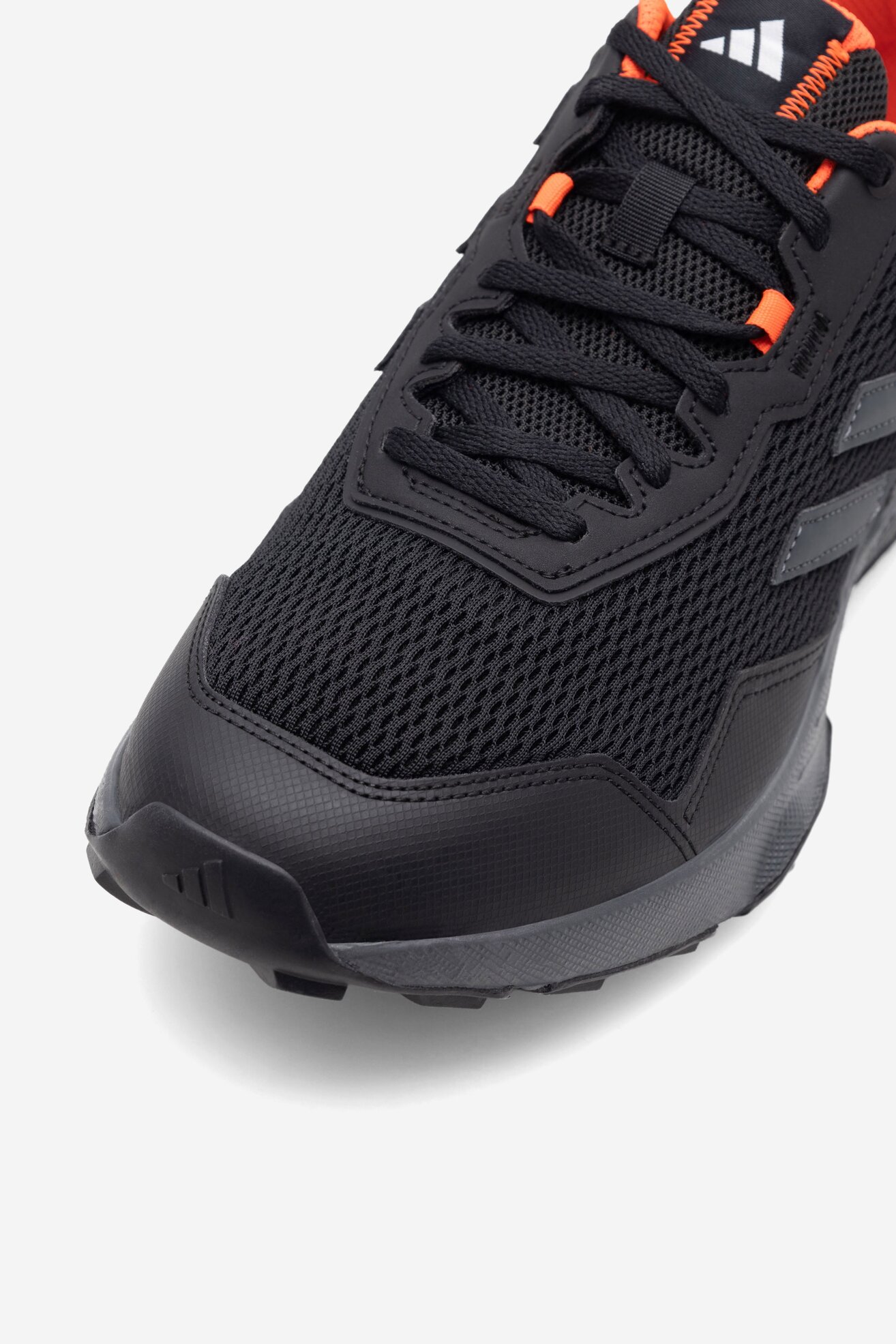 Sportcipő adidas TRACEFINDER IF0554 FEKETE - ccc.eu/hu