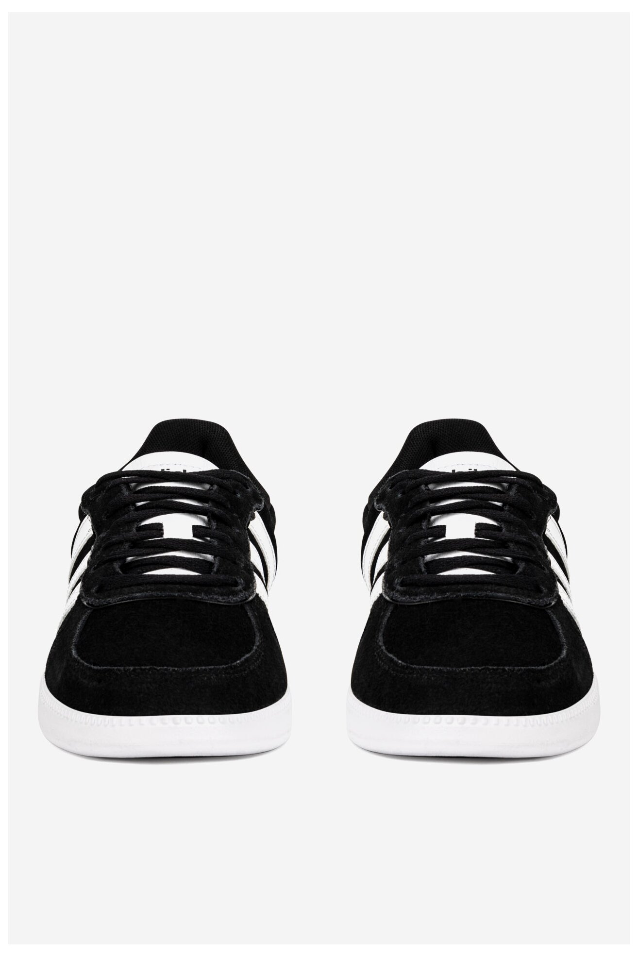 Obuwie sportowe adidas BREAKNET SLEEK SUEDE IH5466 Czarny - CCC.eu