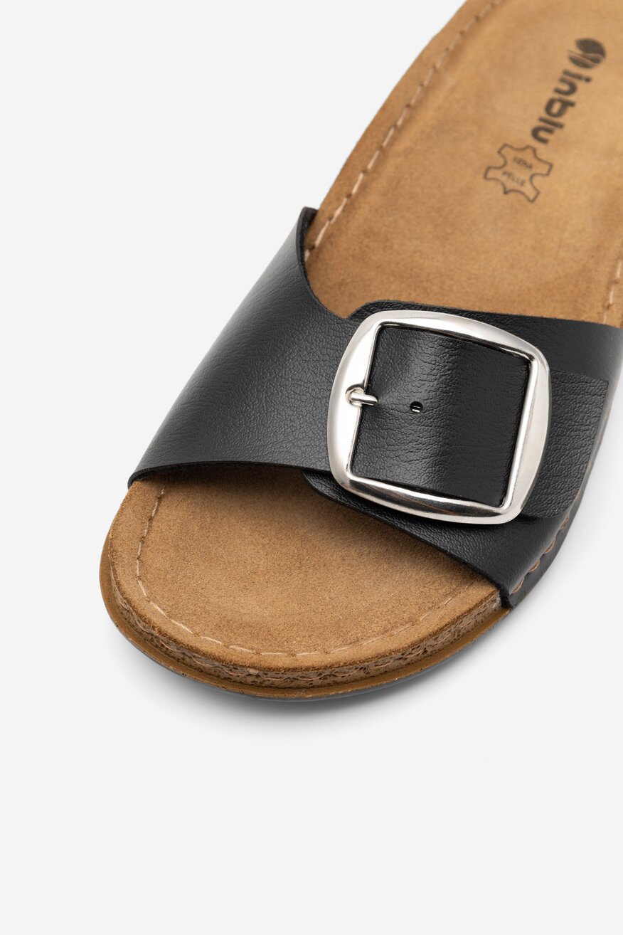 Klapki Inblu AA025J01 Czarny - CCC.eu