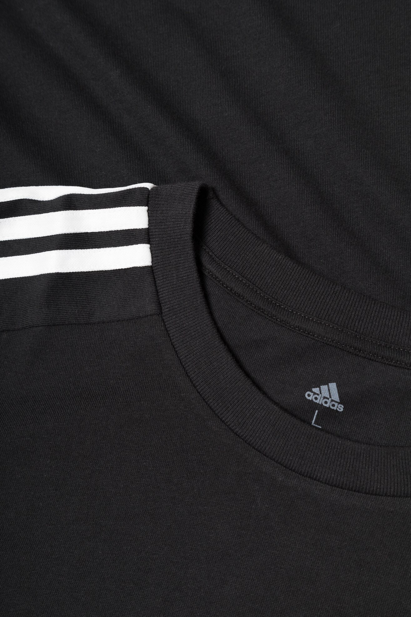 T-shirt adidas IC9334 Czarny - CCC.eu
