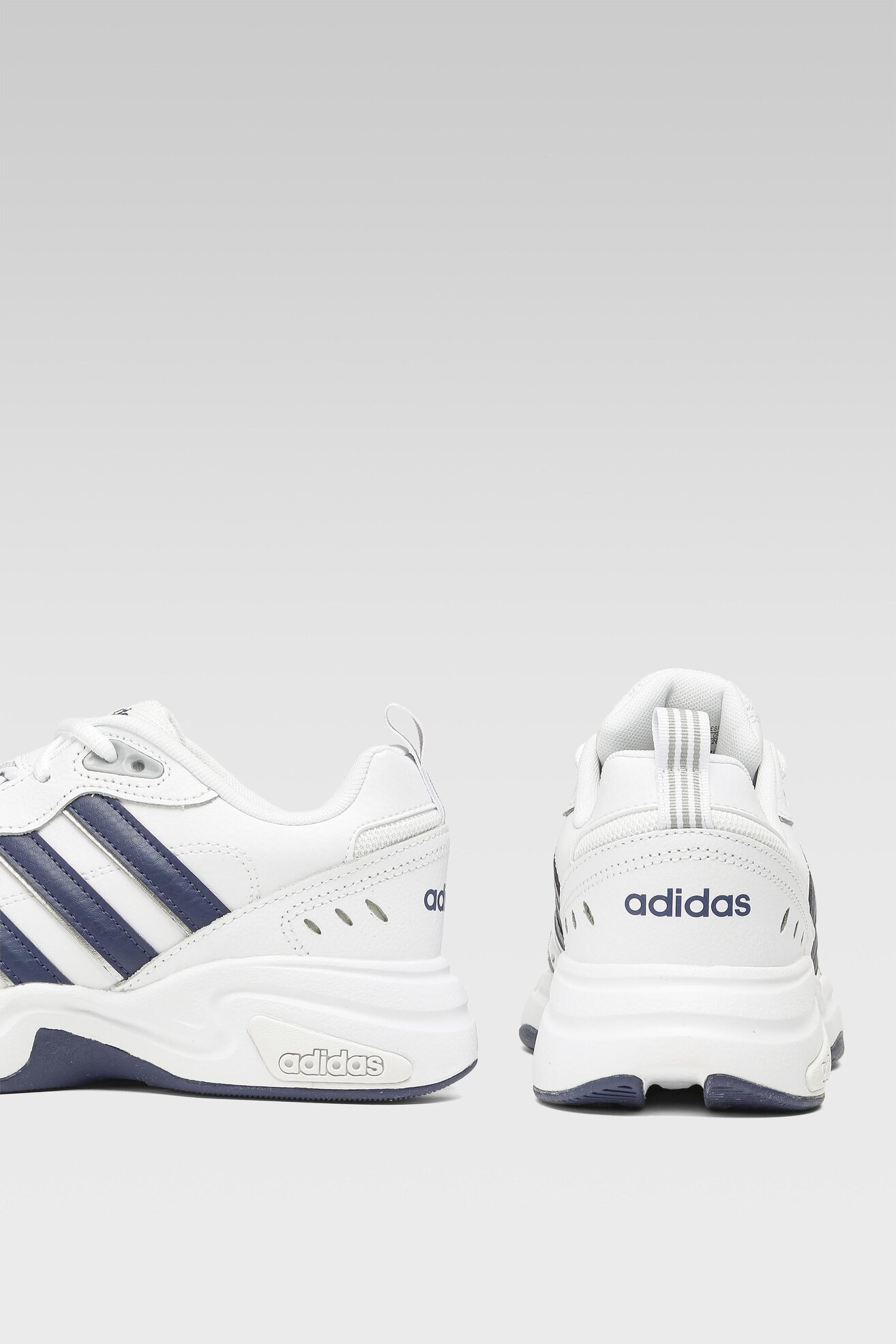 Obuwie sportowe adidas STRUTTER EG2654 Biały - CCC.eu