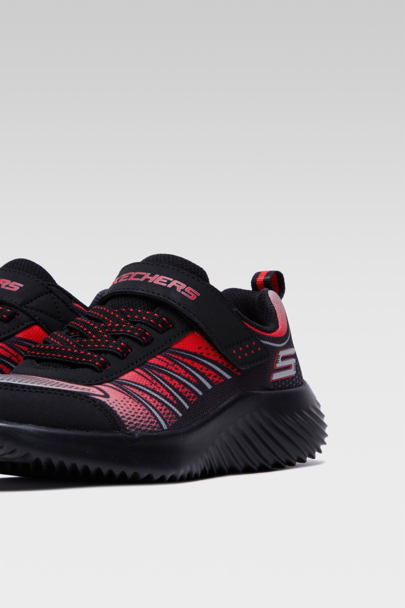 Sportcipő Skechers 403737L BKRD FEKETE - ccc.eu/hu