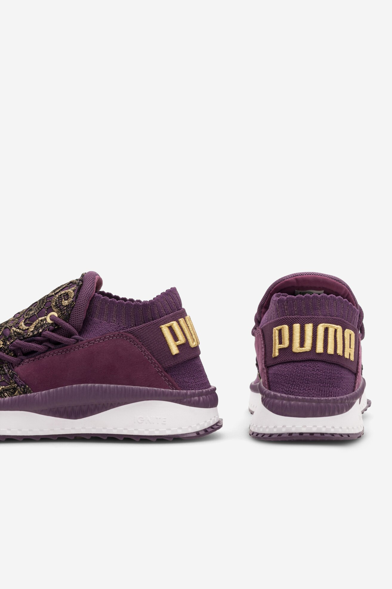 Спортни обувки Puma 367281-02 ТЪМНО БОРДО - ccc.eu/bg