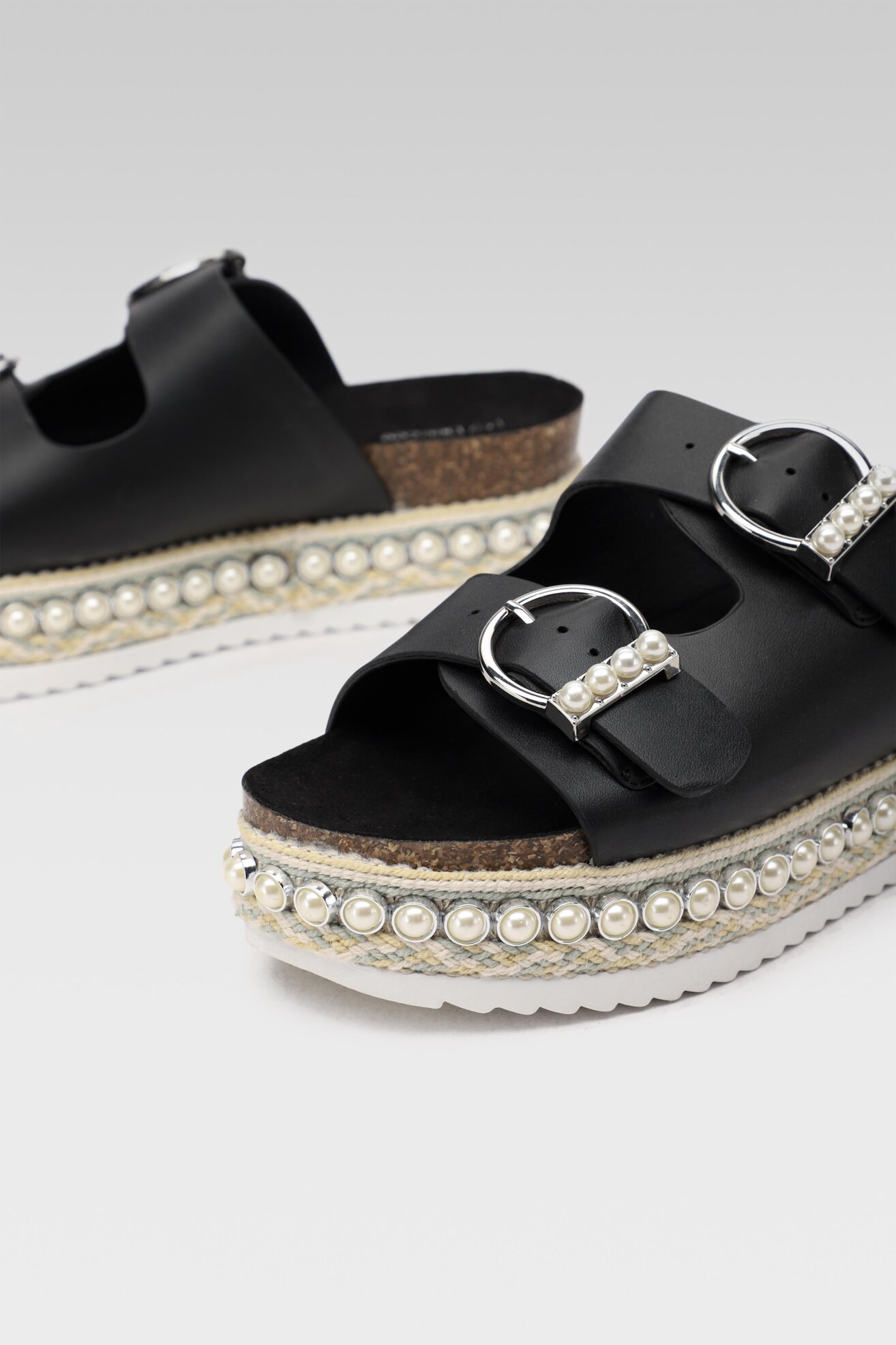Klapki DeeZee WS210407-01 Czarny - CCC.eu