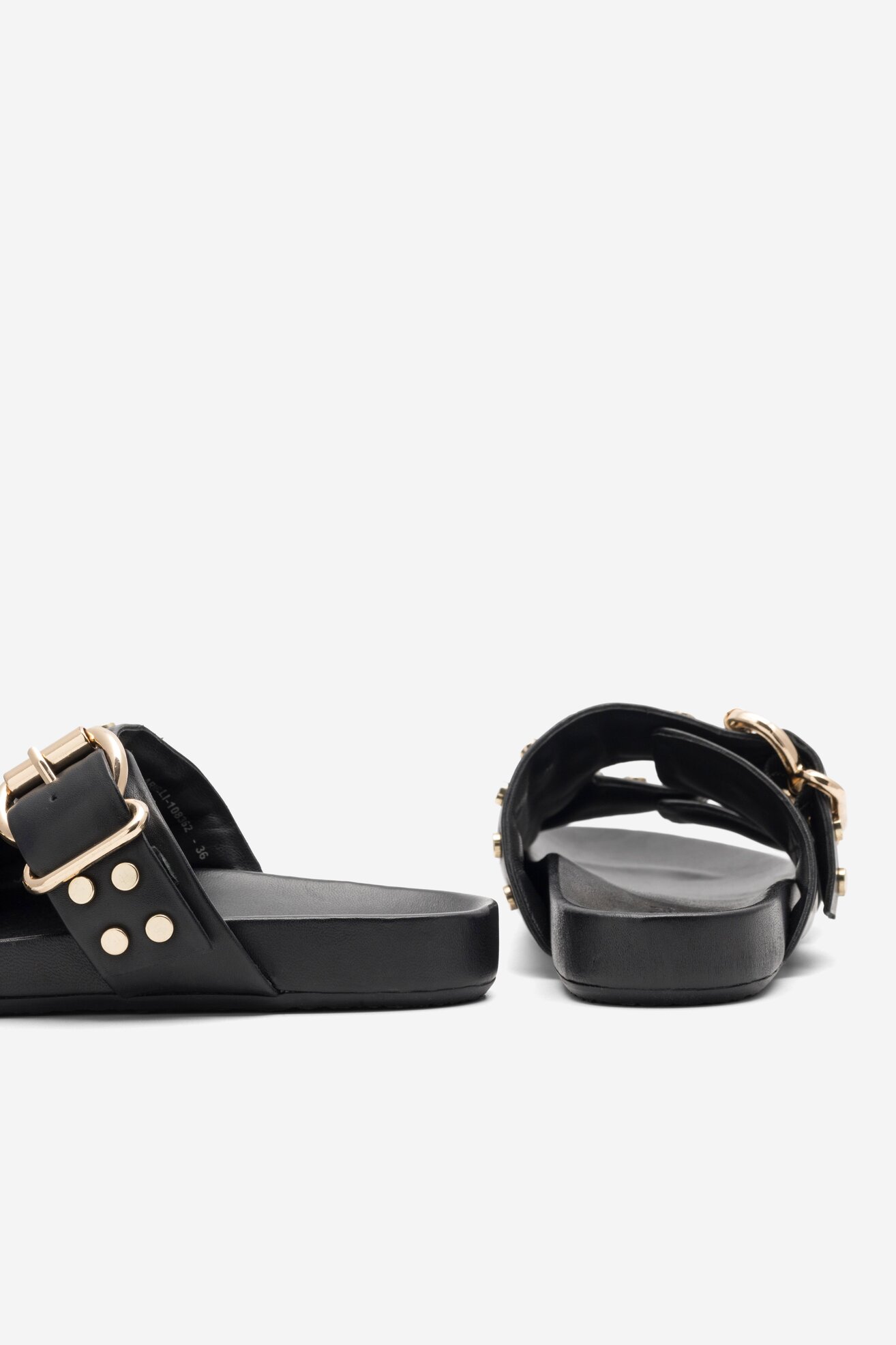 Klapki Badura ARIELLI-108362 Czarny - CCC.eu