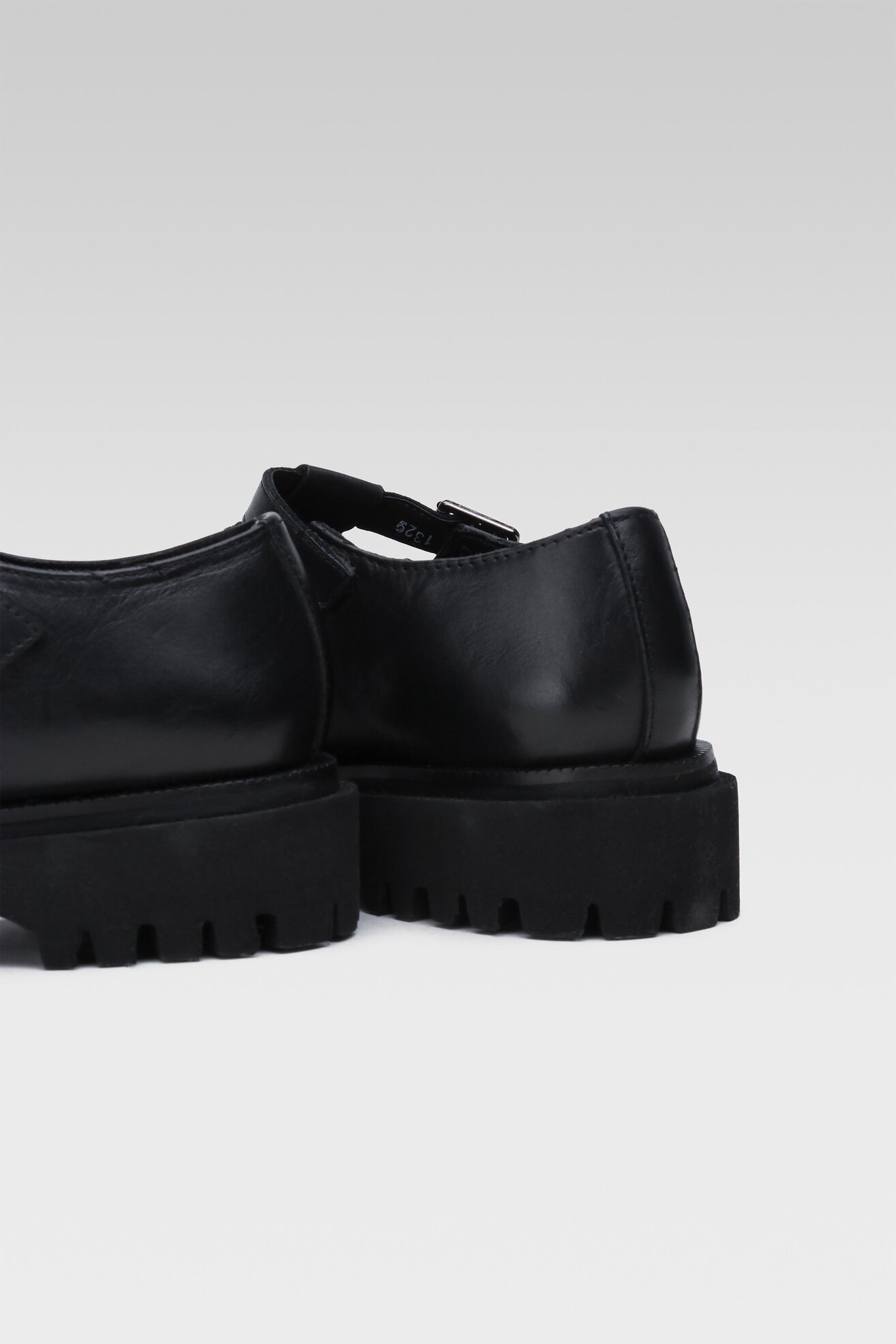 Половинки обувки Sergio Bardi WI16-B1004-01SB ЧЕРЕН - ccc.eu/bg