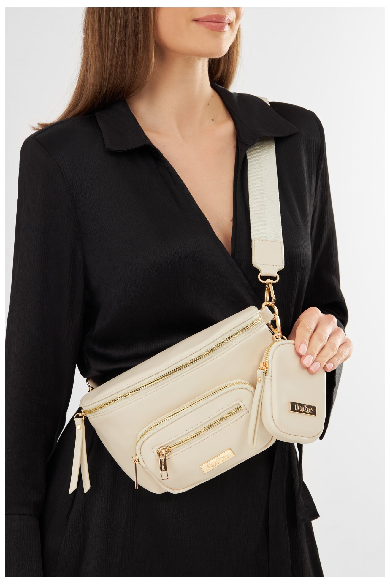 Kabelka DeeZee MDN-D-065-10-01 BÉŽOVÁ - ccc.eu/cz