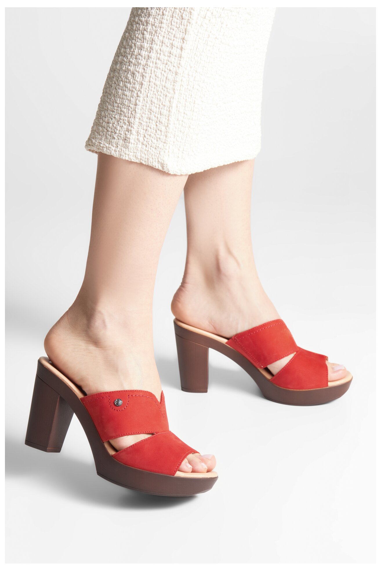 Klapki Lasocki EST-2025-14 Czerwony - CCC.eu