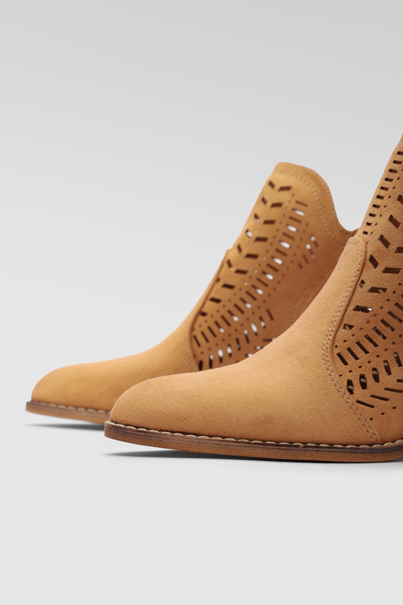 Kotníková obuv DeeZee WS20166-01 CAMEL - ccc.eu/cz