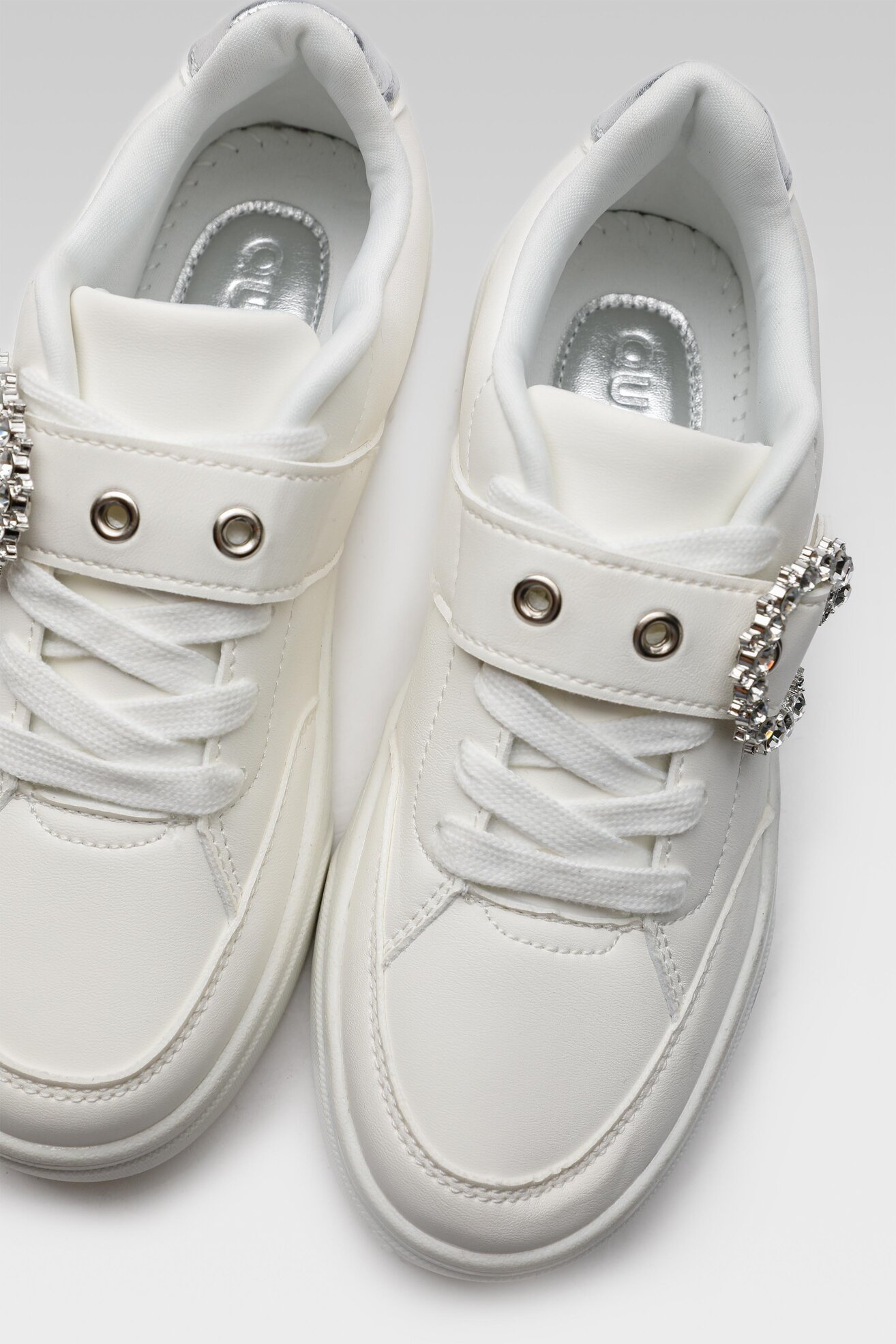 Sneakers Quazi WAG1050125A Biały - CCC.eu